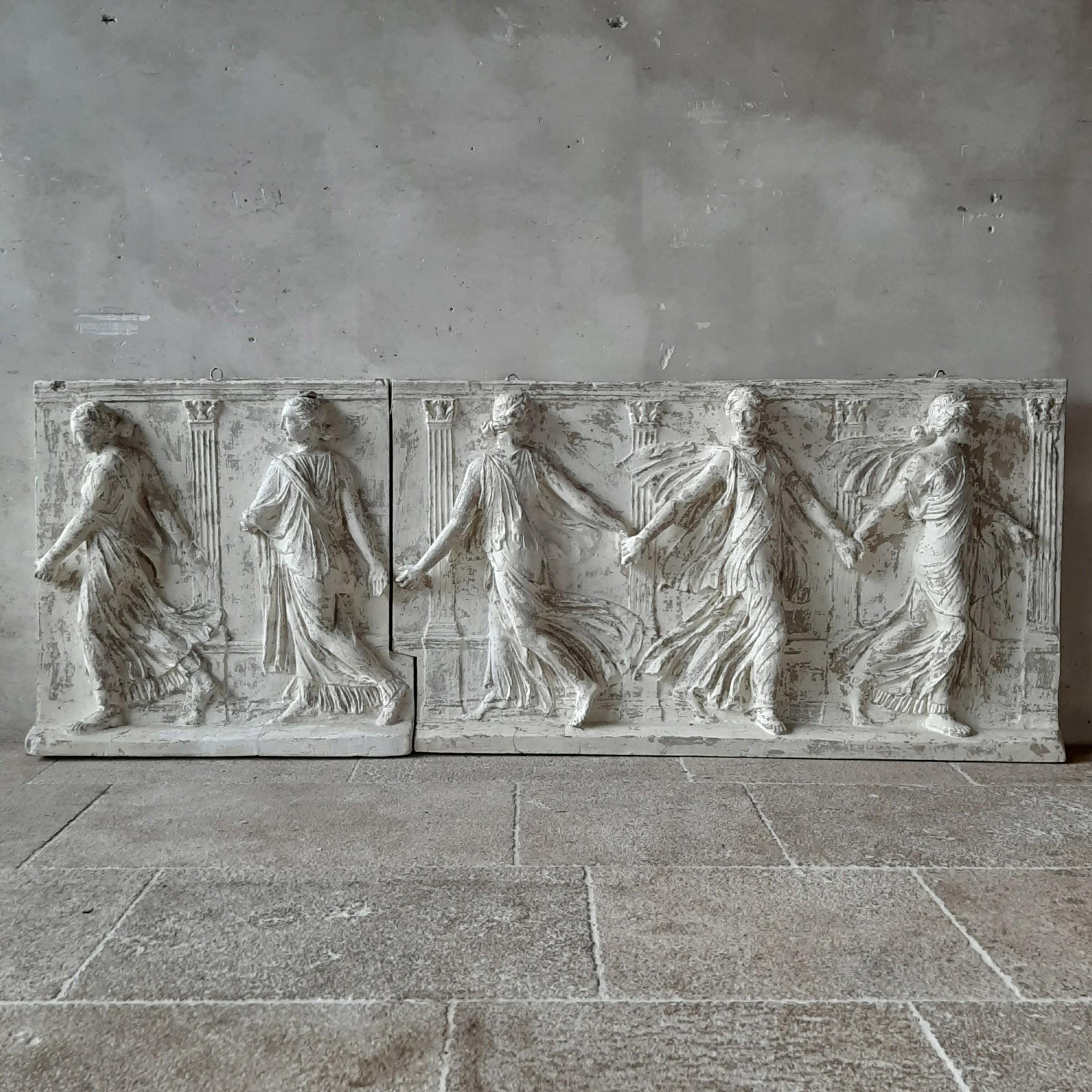 Gipsrelief nach einem altgriechischen Fries - Piet Jonker